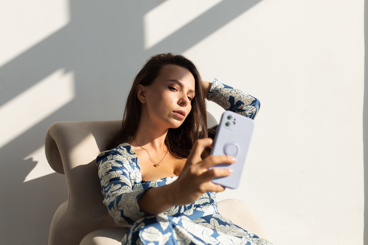 Accessoire pour smartphone : les avantages des bijoux de téléphone portable